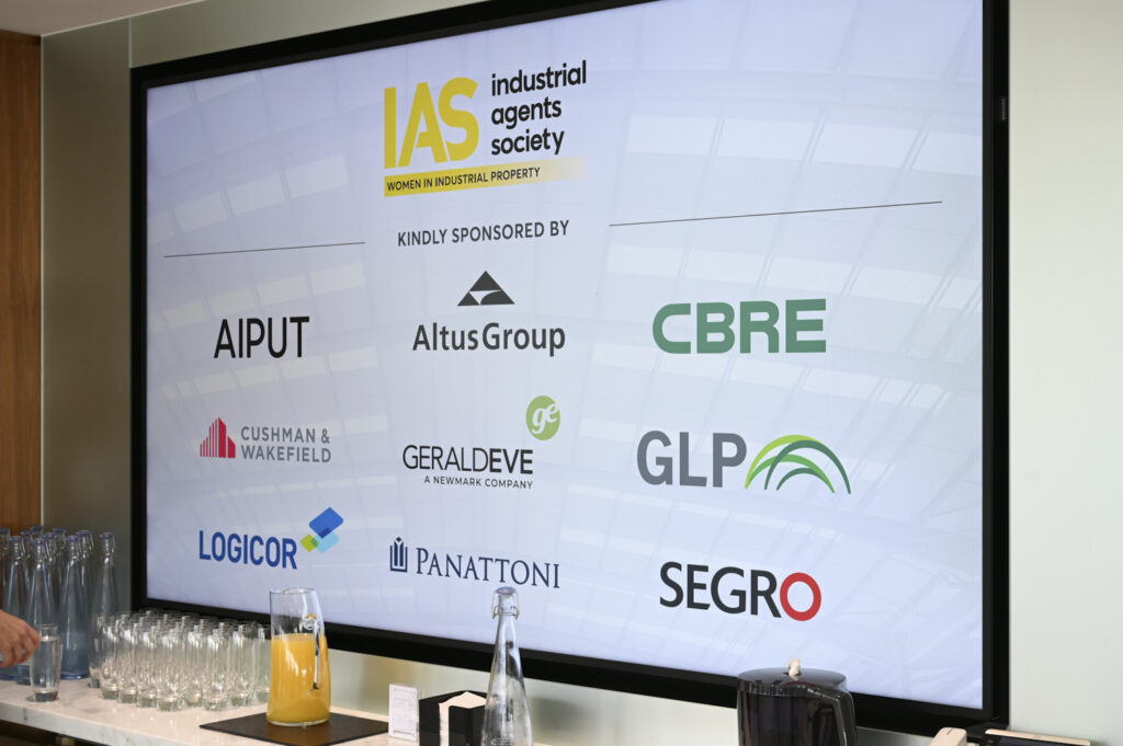 Industrial Agents Society - Women in Industrial Property | Redfrost